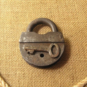 Antique Padlock, Wedding Lock, Love Lock and Key, Retro Lock ...