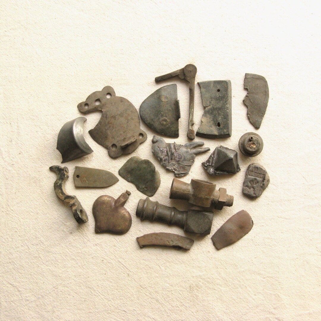 Archeological Set Antique Décor Digging Finds Metal Art - Etsy