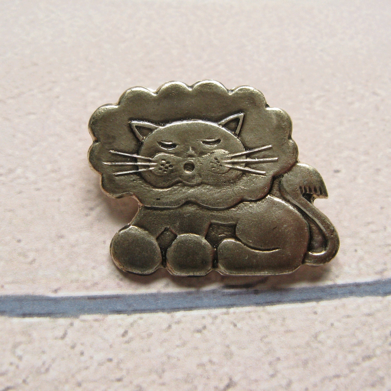 Vintage Cartoon Characters Pin Cartoon Badge Pins for - Etsy