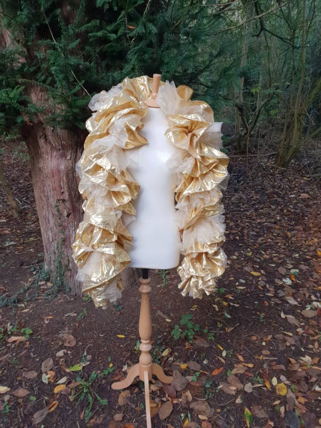 Luxury Gold Lamé/ Ivory Organza Boa - Burlesque - Classic - Showgirl ...