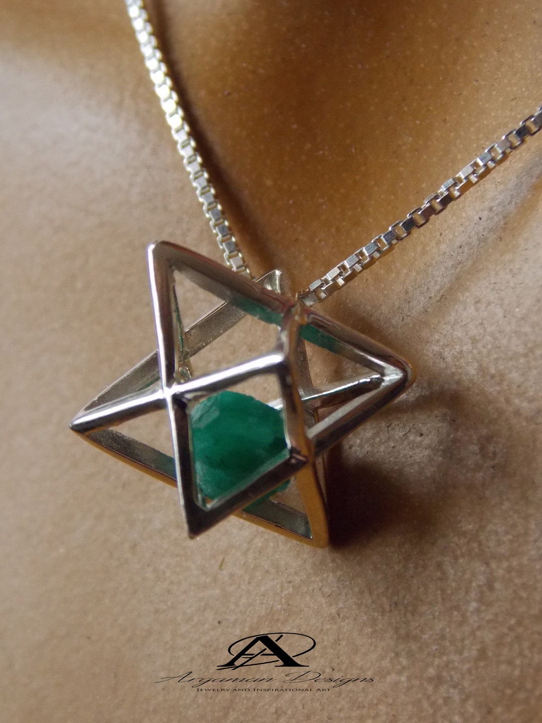 Natural Emerald Green Emerald Pebble , Metatron's Cube , Geometric ...
