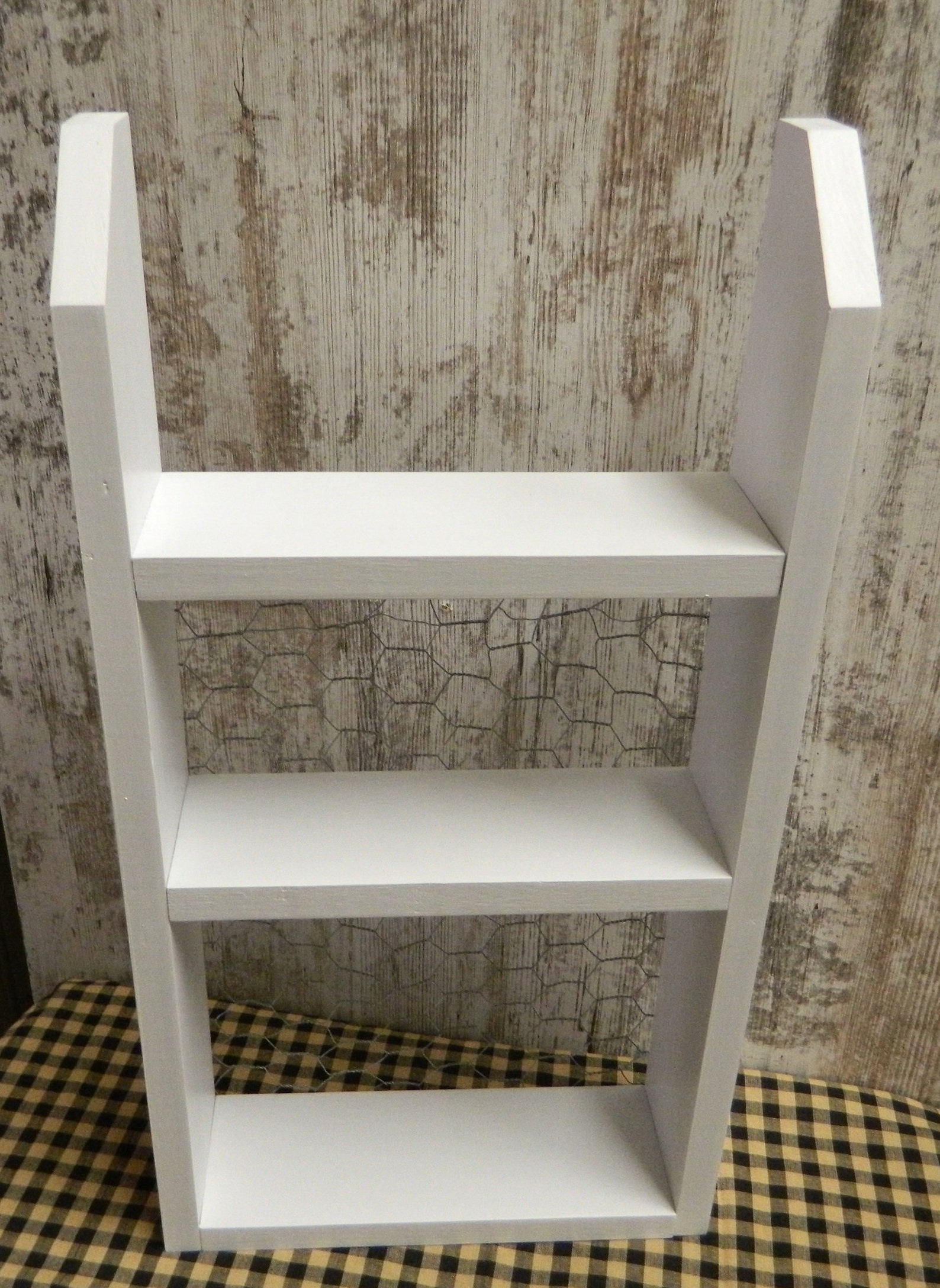Farmhouse Shelf/chicken Wire Shelf/rustic/white Shelf - Etsy