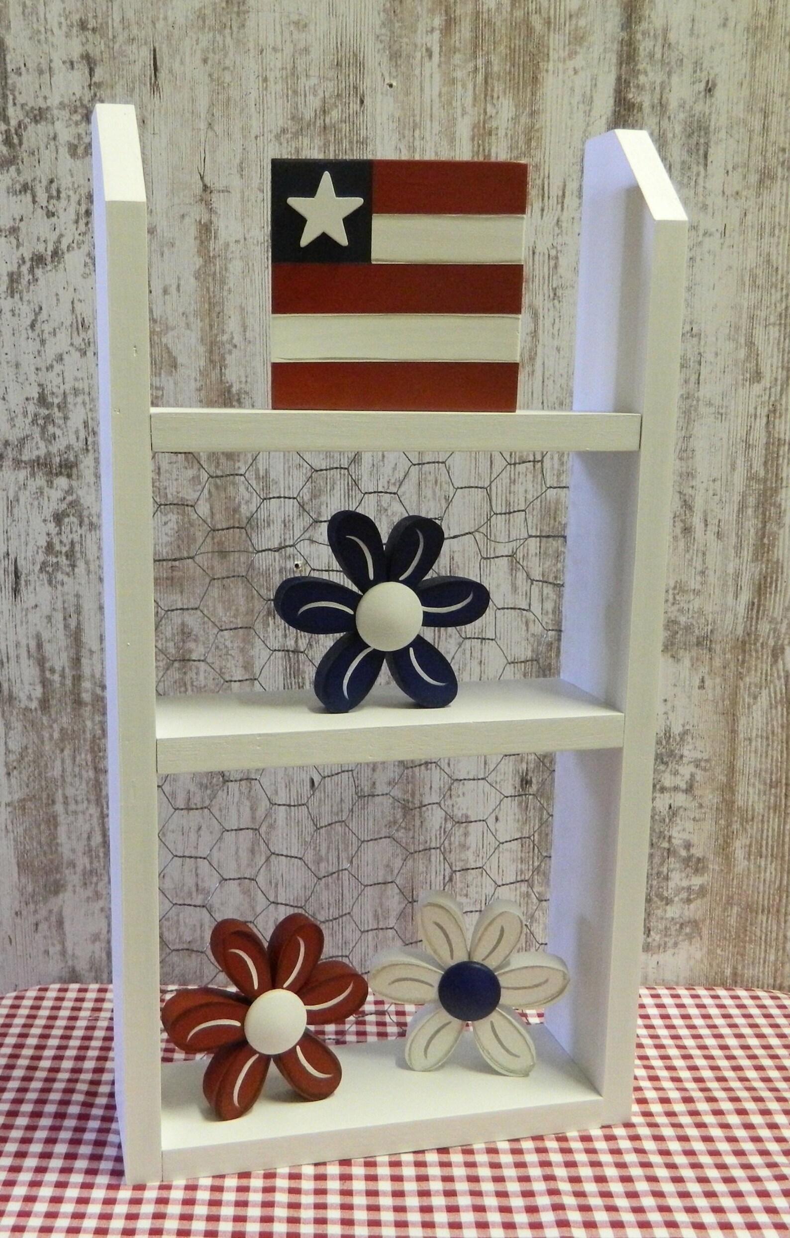 Farmhouse Shelf/chicken Wire Shelf/rustic/white Shelf - Etsy