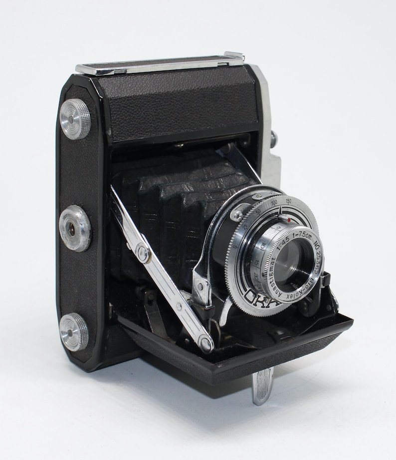 1950s Japanese Waltax Junior 120 Film Folding Camera With Case - Tested ...