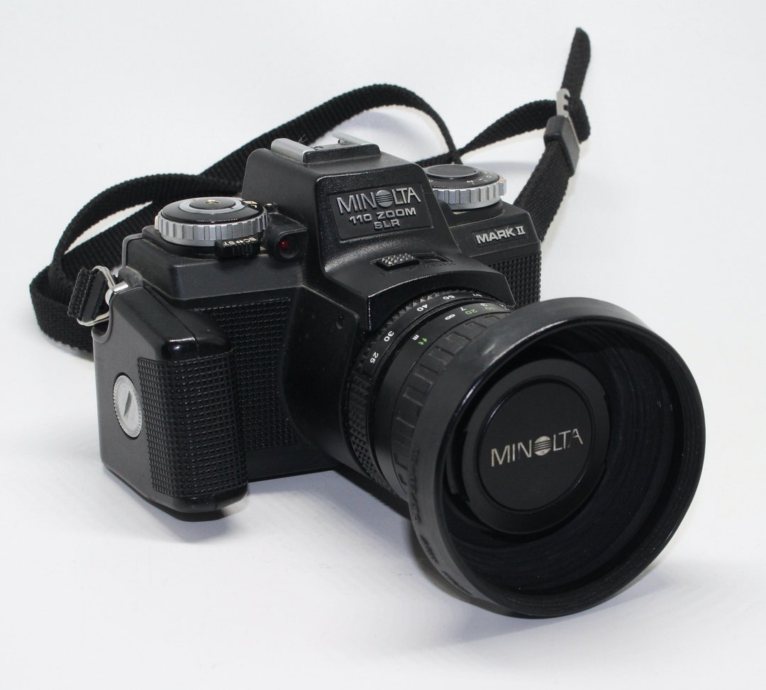 Minolta 110 Zoom SLR Mark II 110 Film SLR Miniature Camera With 25-67mm ...