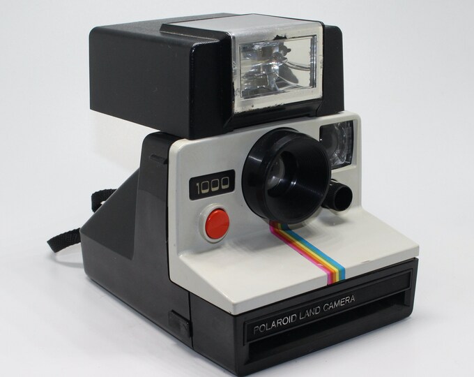 Polaroid Instant 1000 Land Camera With ITT Magicflash Unit, Brand-new ...