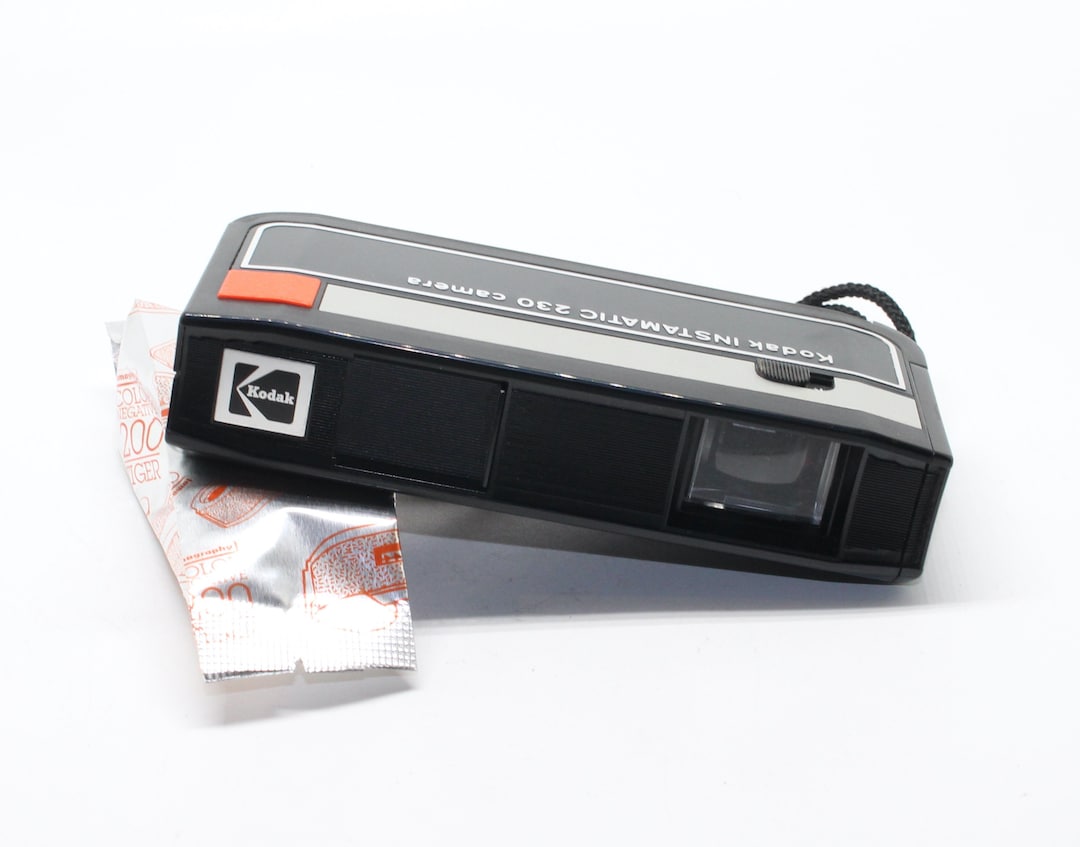Kodak Instamatic 230 - 110 Film Pocket Camera With New Lomography Film ...