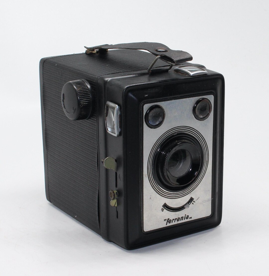 Ferrania Zeta Duplex 120 Film Viewfinder Box Camera With Carry Case ...