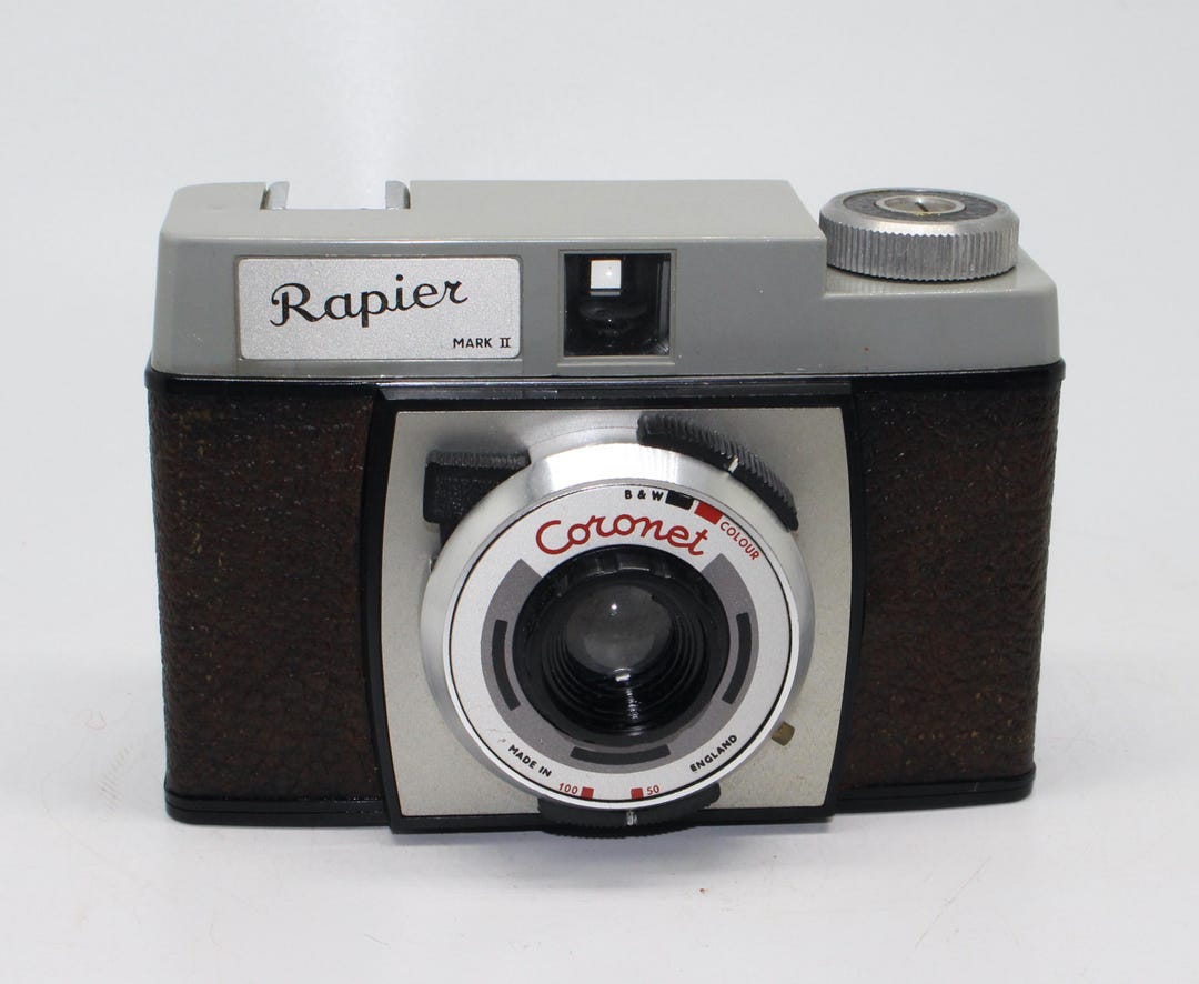 Coronet Rapier Mark II 120 Roll Film Viewfinder Camera With Case – Good ...