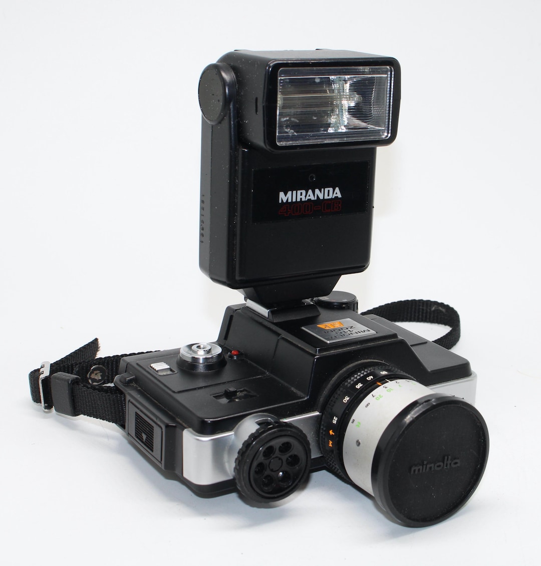 Classic 1976 Minolta 110 Zoom SLR Camera With Flash Unit & New Film - Etsy