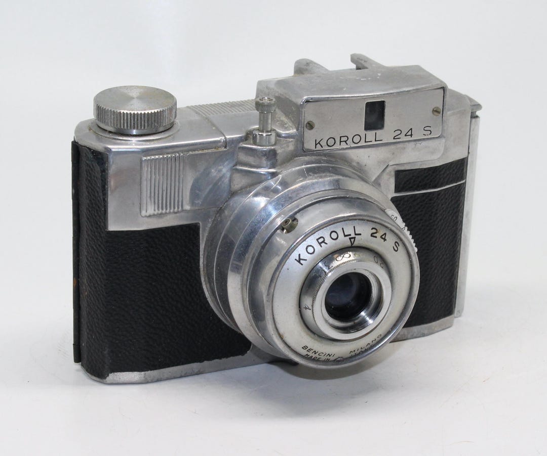 Koroll 24 S by Bencini 120 Film Half-frame Viewfinder Camera With Ever ...