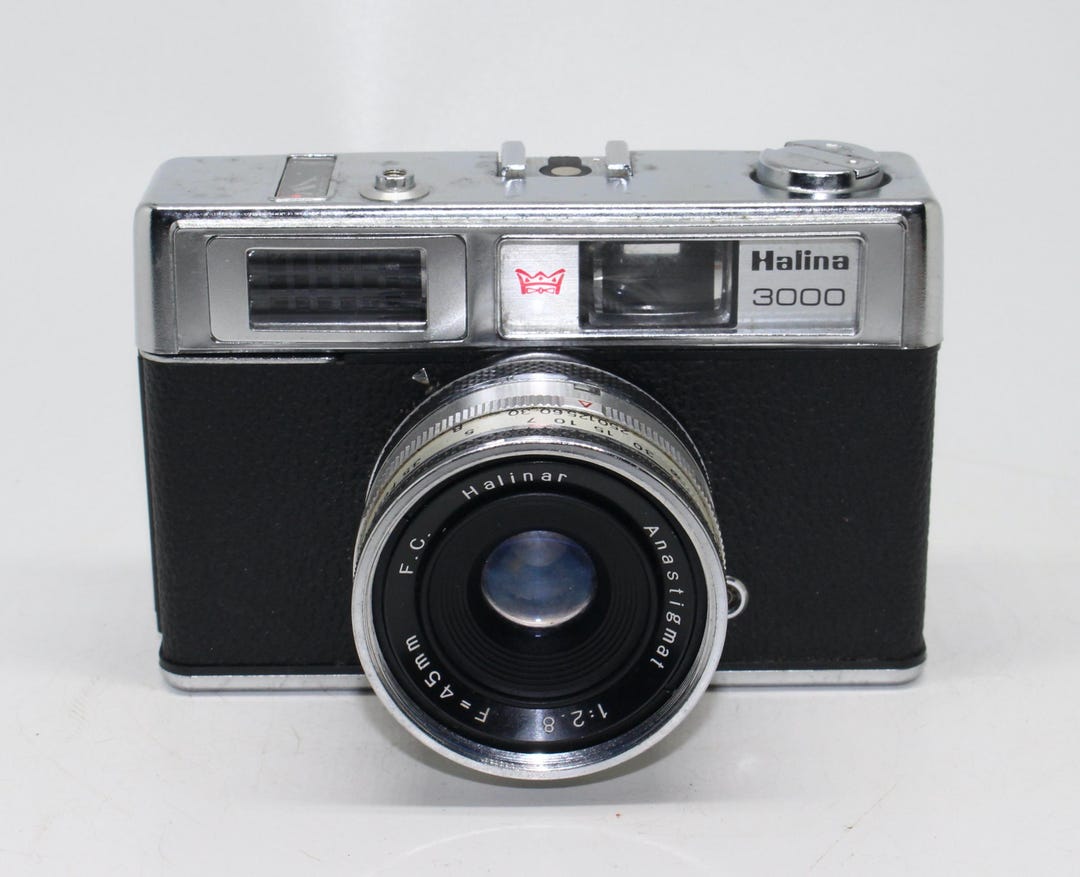 Halina 3000 35mm Film Camera With Original Ever-ready Case - Lomo ...