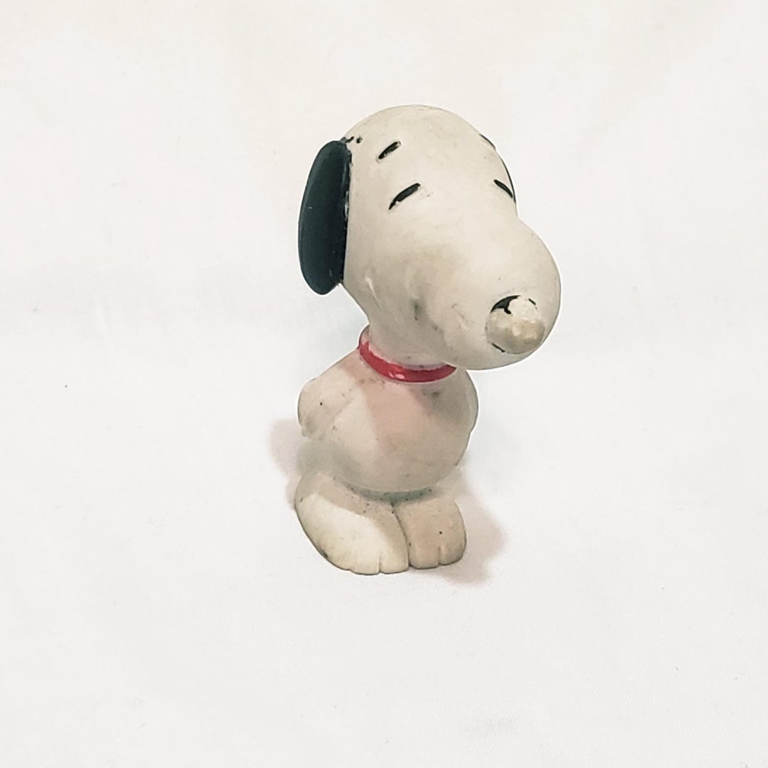 Snoopy Dog Peanuts Eraser Vintage Damaged 1966 - Etsy