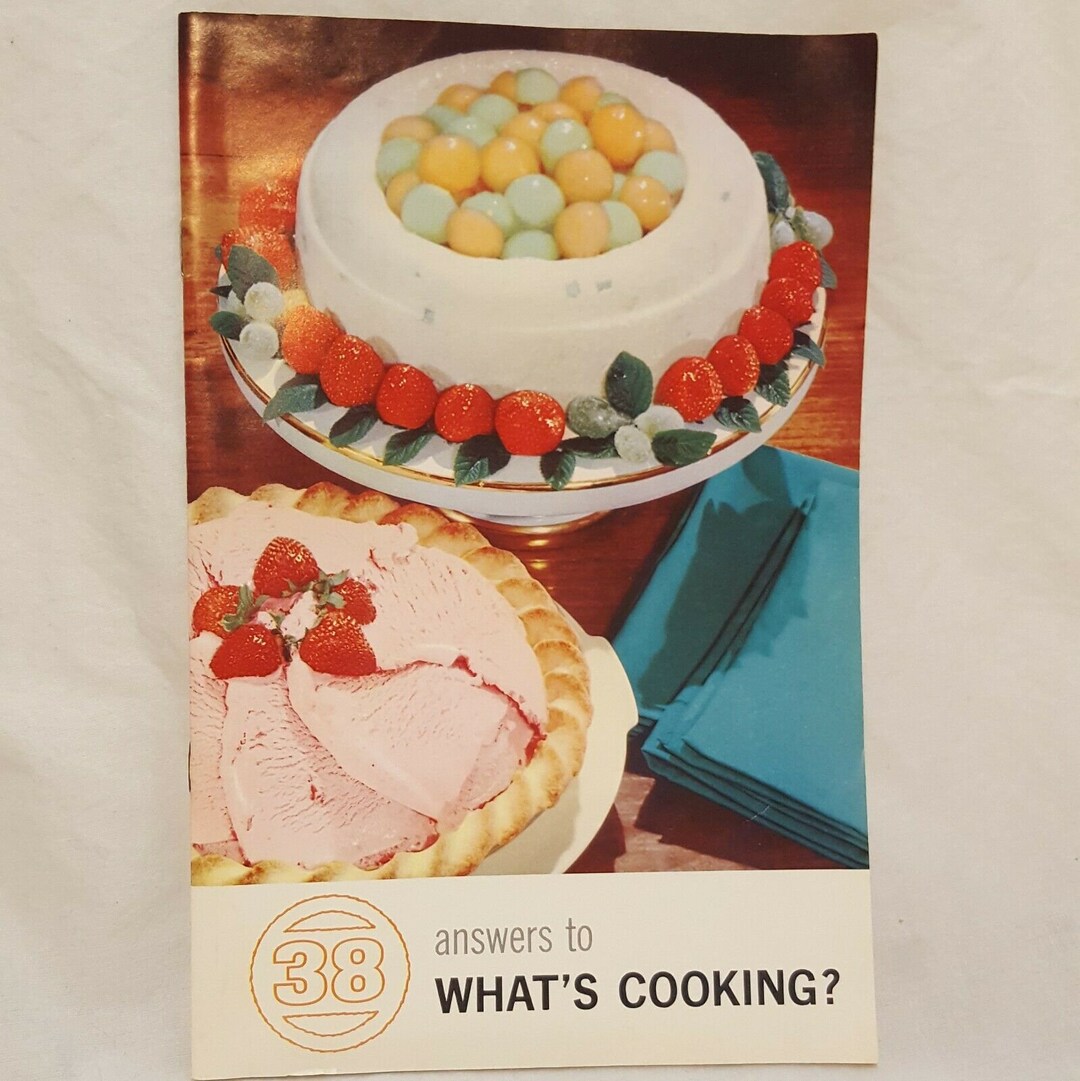 Vintage Cookbook 38 Answers to What's Cooking 1961 Carnation Company ...