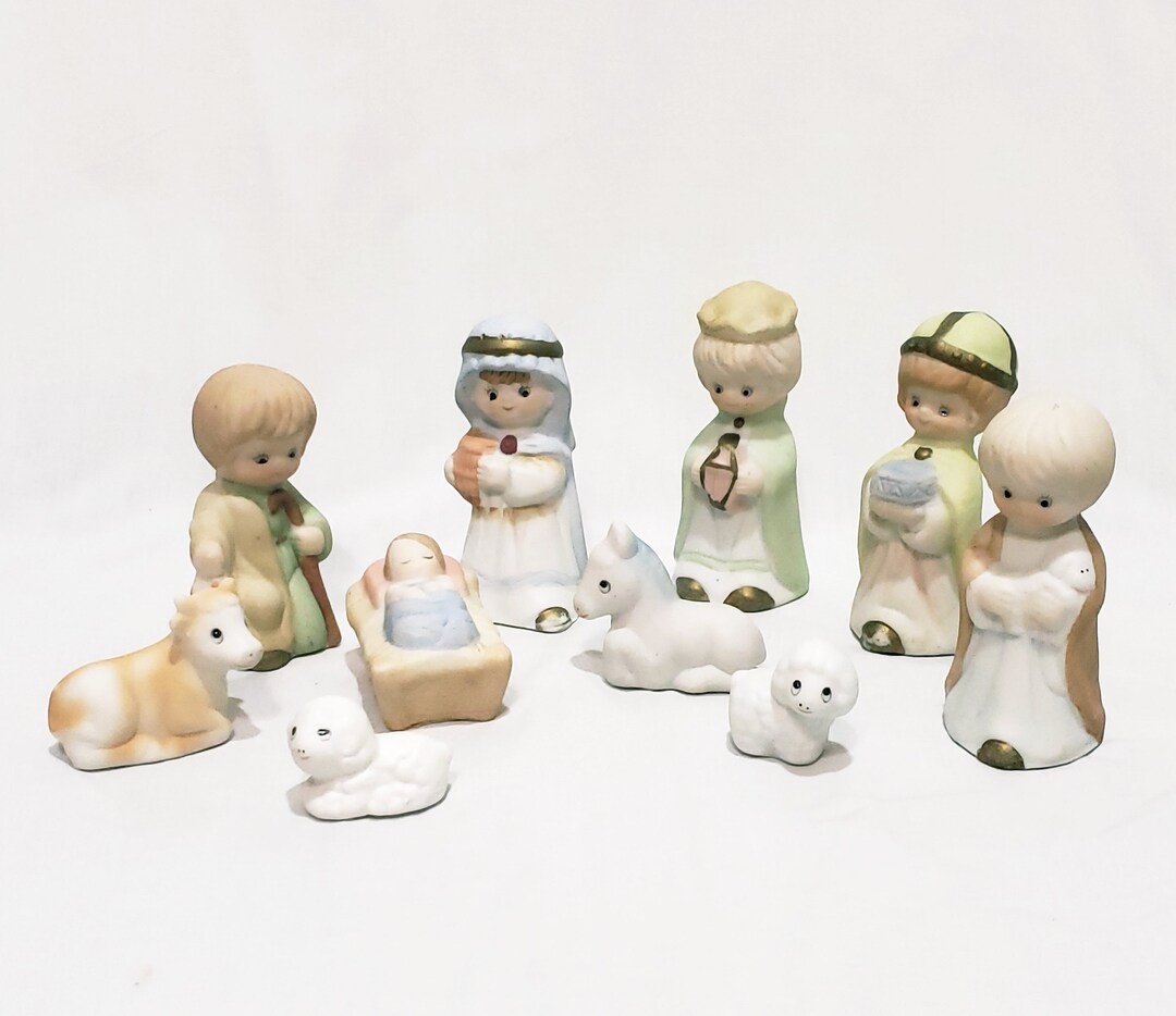 Christmas Nativity Miniature Children’s Child Set Porcelain 1990s ...