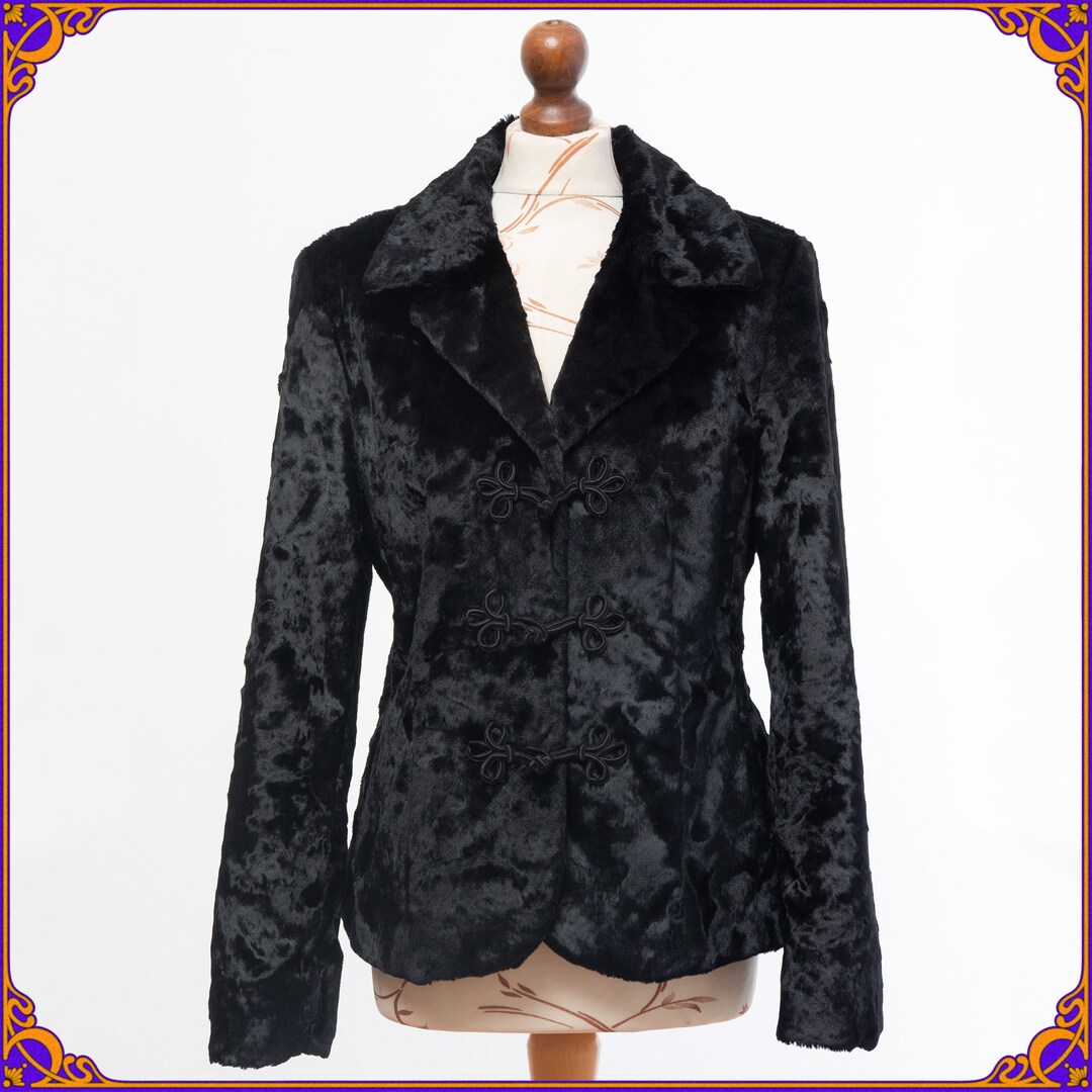 AMAZING Victorian Style Jacket! Victorian Velvet Jacket. Vintage Black ...