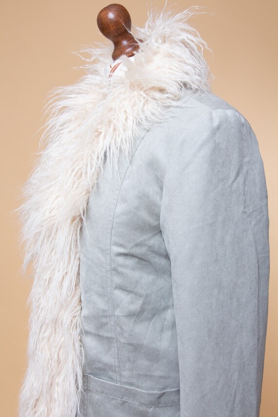 Extremely rare and beautiful baby blue faux mongolian… - Gem