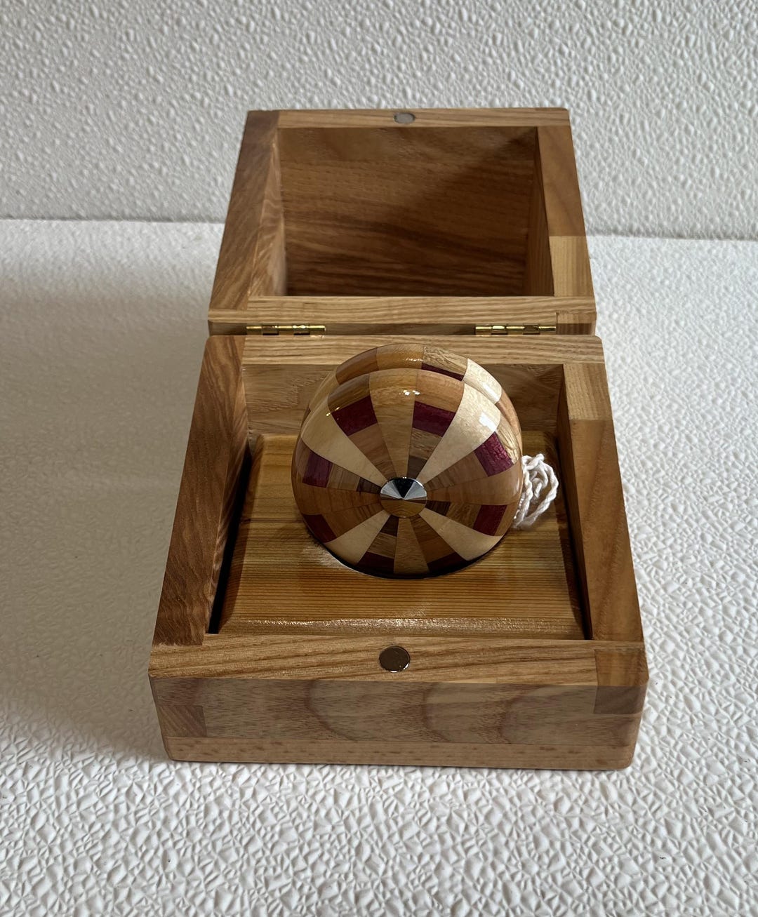 Yo-yo (regular/responsive) W/finger-jointed Display Box - Etsy