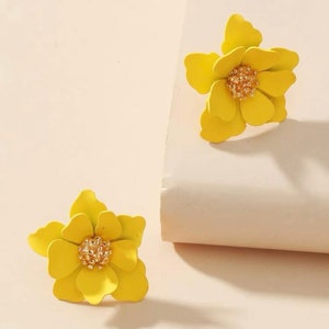 Yellow Flower Stud Earrings Yellow Flower Earrings Yellow - Etsy