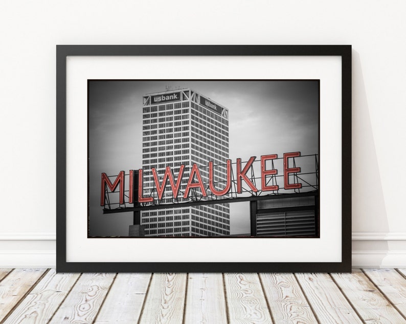 Milwaukee Neon Sign Photo Milwaukee Photography Milwaukee - Etsy