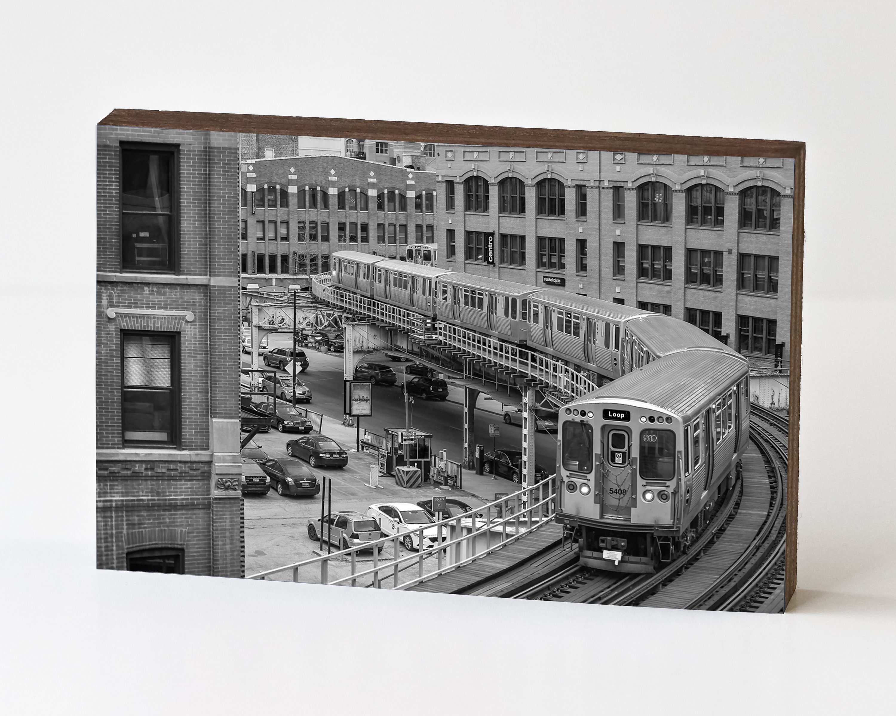 Chicago El Train Photography, Chicago Wall Art, Purple Line CTA Train ...
