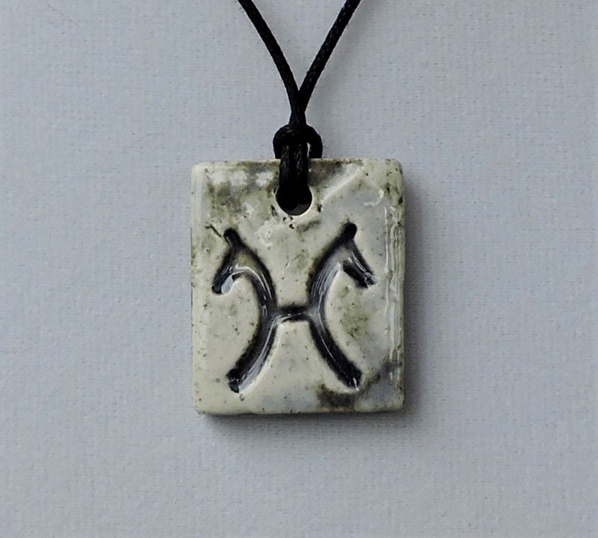 Hanoverian Warmblood Symbol / Logo Pendant - Horse Jewelry - Etsy