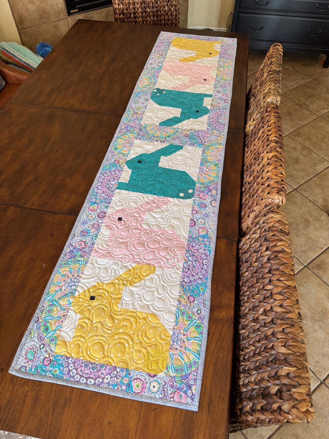 Spring and Easter Quilted Table Runner #2 - Etsy