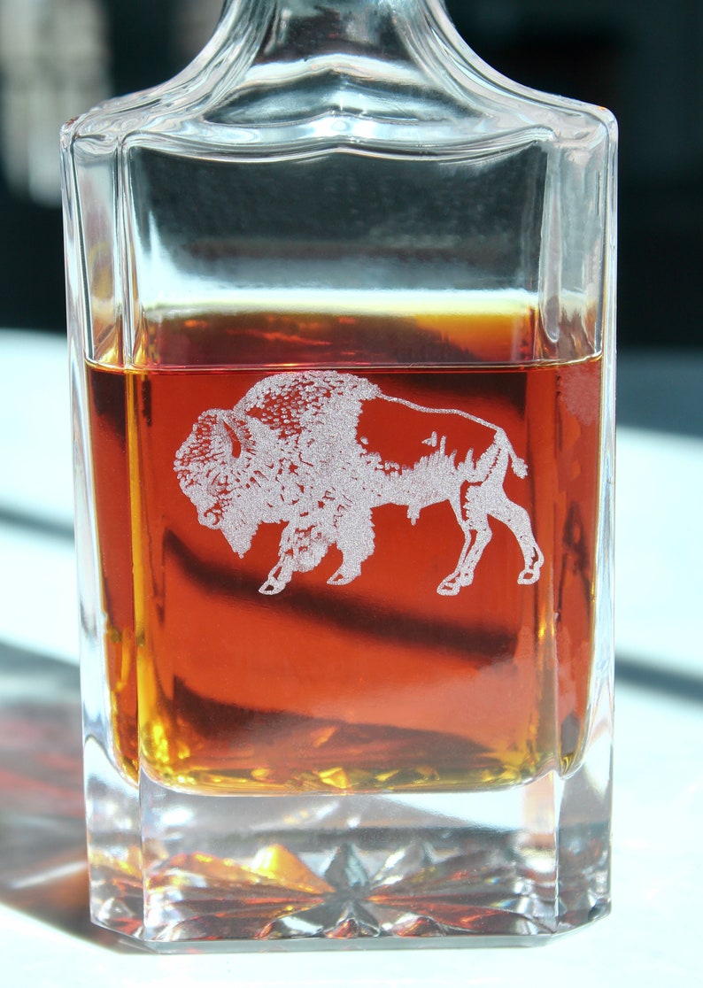 Bison Engraved Crystal Whiskey Decanter With Stopper - Buffalo Gift - Etsy
