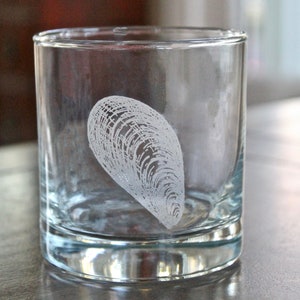 Mussel Shell Engraved Glasses - Etsy