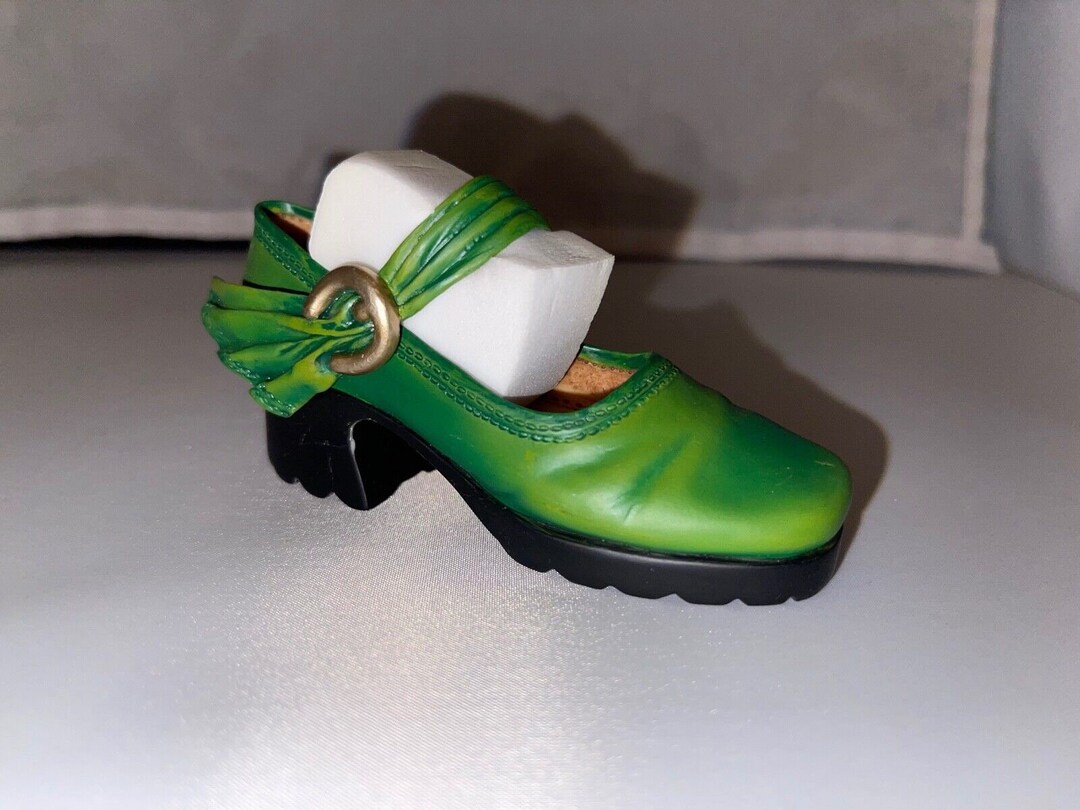 1999 Raine Willitts Design Just the Right Shoe Treads - Etsy