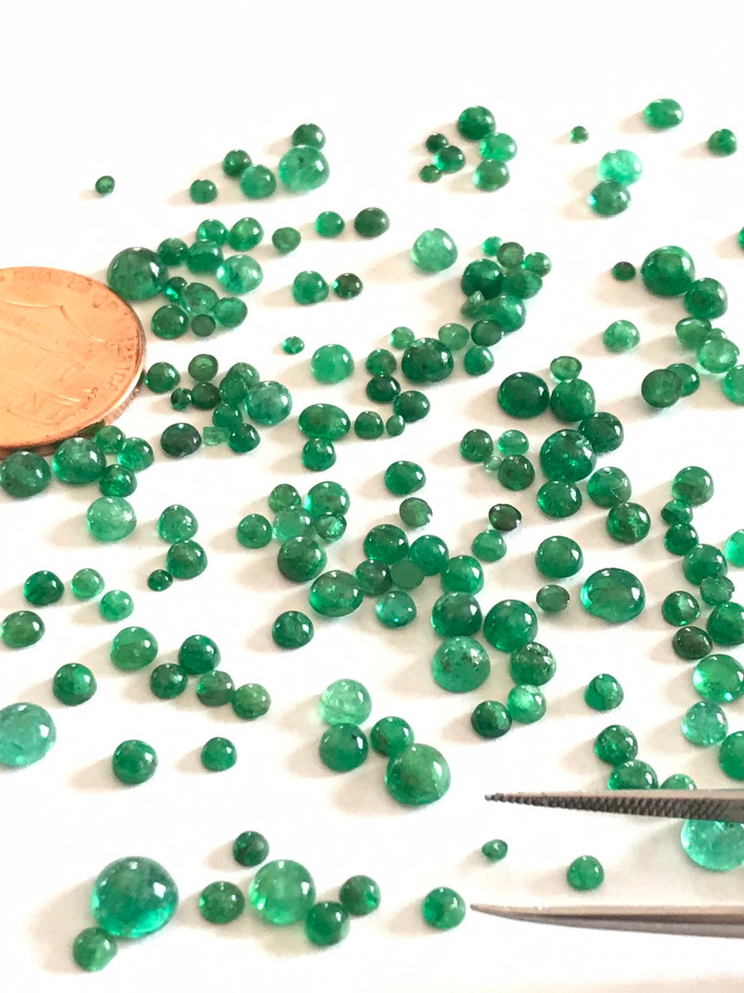 Emerald Round Cabochons 1.8 Mm to 5.3mm Appx. Green Color, Lively, Mix ...