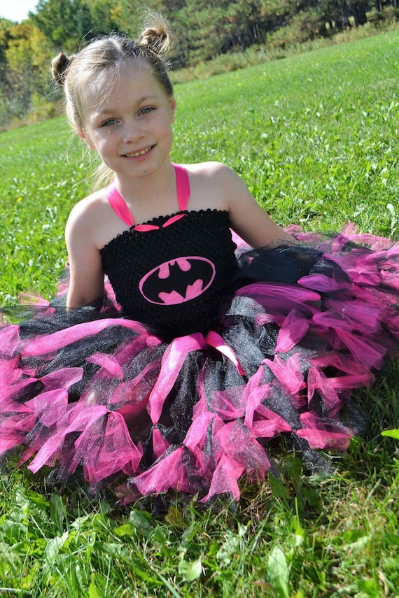 Batman Rosa Y Negro Jewelry Bonney | One Piece Wiki | Fandom