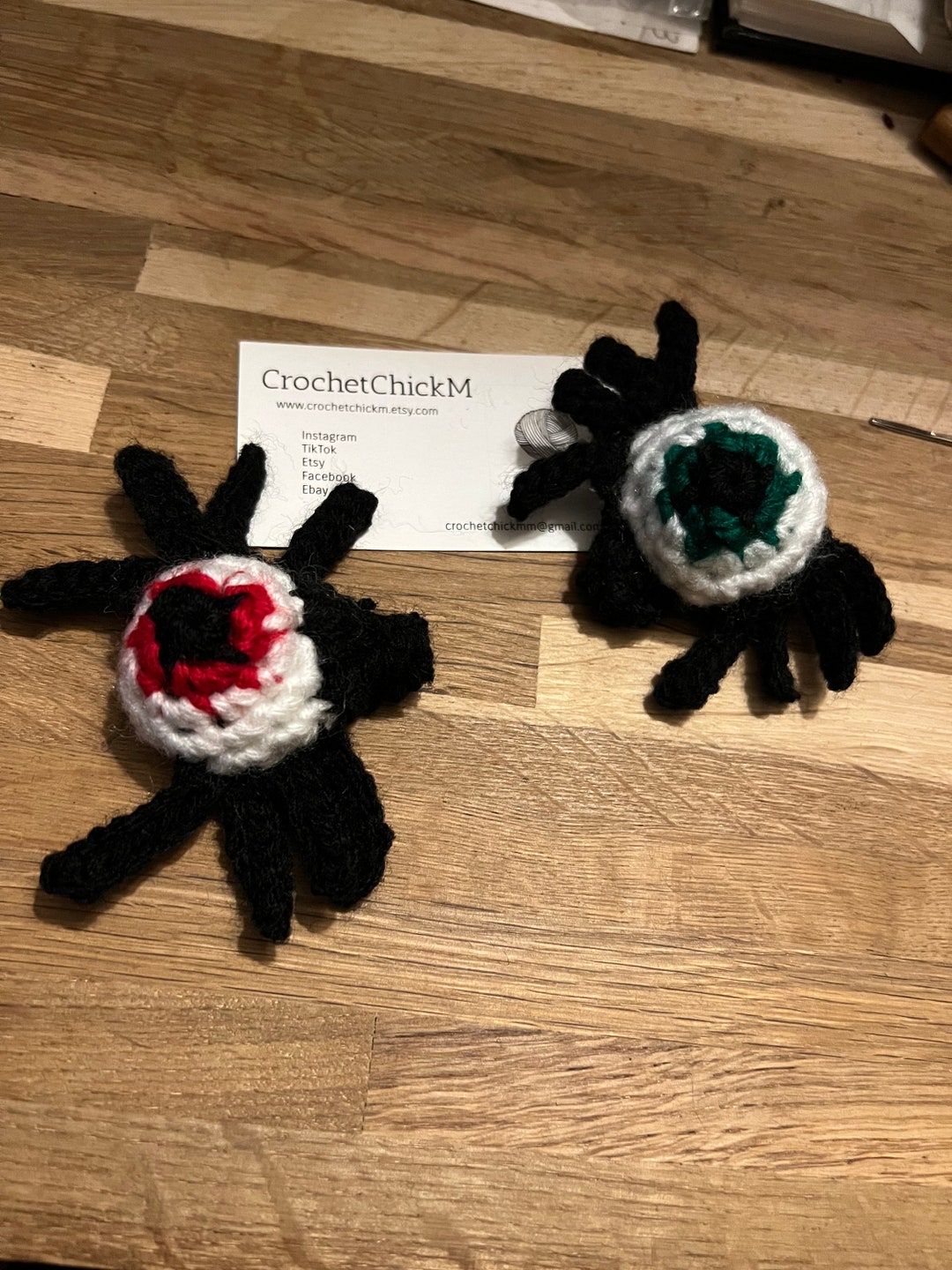 Eyeball Spiders Small - Etsy