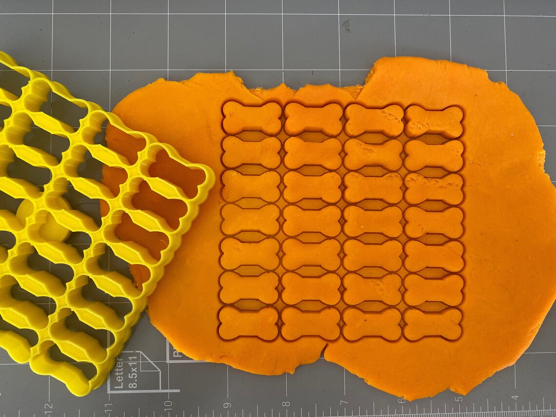 Dog Bone Multicutter 1x 28 Bones Fast Shipping | Etsy