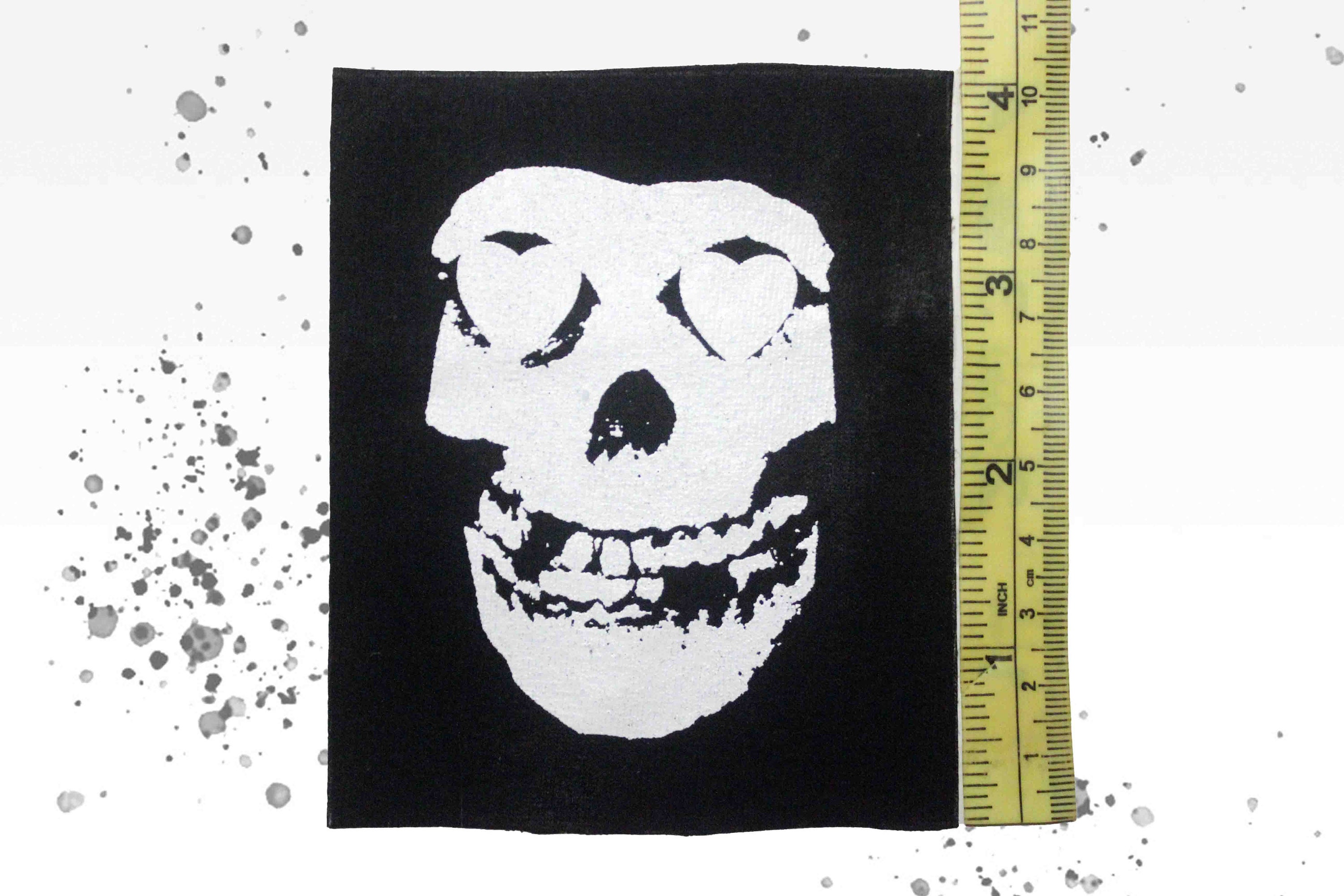 THE MISFITS Heart Eyes Hand Silk Screen Print Fiend Skull - Etsy