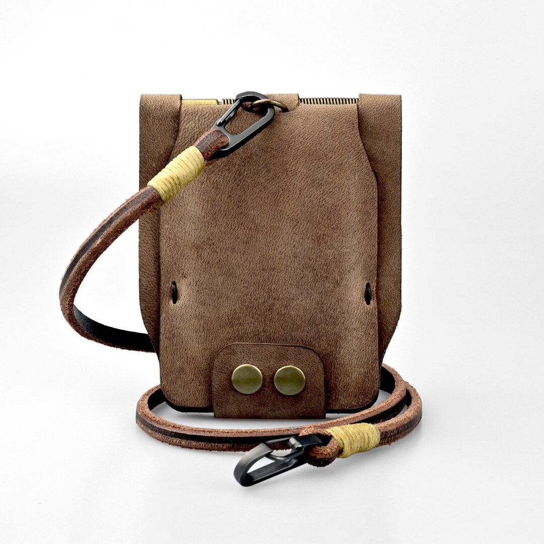 Money Clip Wallet Spring Clamp With Leather Wallet Chain in Distressed ...