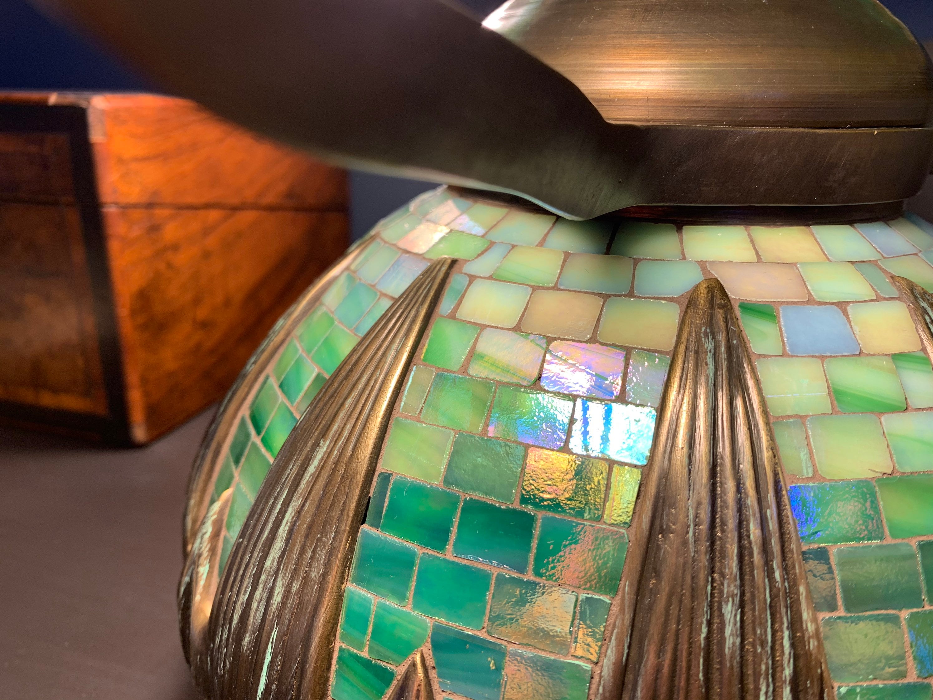 16 Mosaic Base Arrowroot Urn, lamp base, Bronze, Tiffany lamp, Odyssey ...