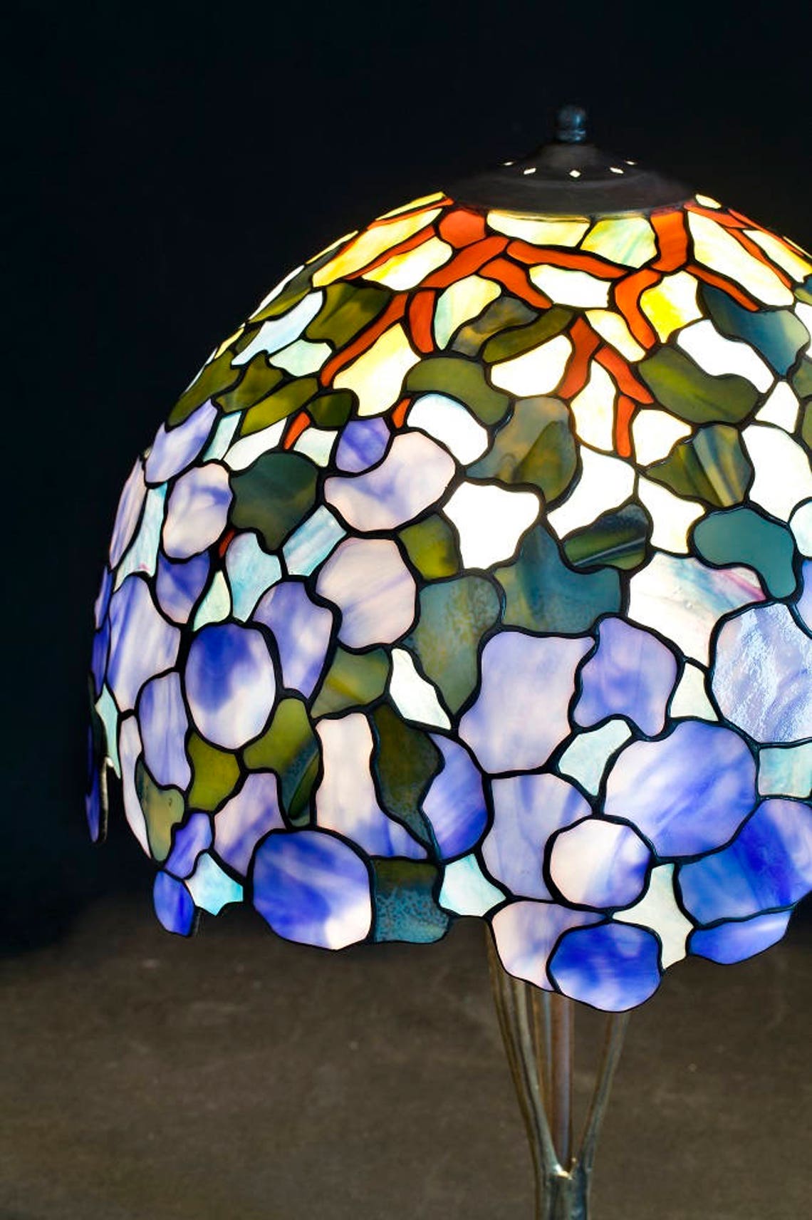 Stained Glass Lamp, Hydrangea Centerpiece, Snowball, Hydrangea Flowers ...