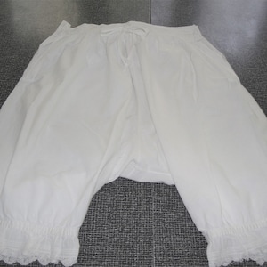 XS White Cotton Bloomers Button and Ribbon Closure Vintage - Etsy