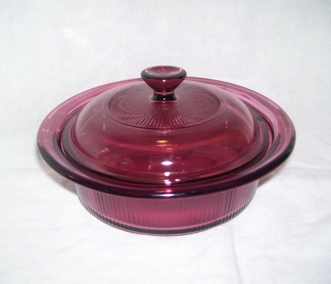 Small Corning Pyrex Vision Purple Glass Casserole 24 Oz/2.5 Cups - Etsy