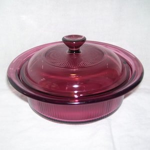 Small Corning Pyrex Vision Purple Glass Casserole 24 Oz/2.5 Cups - Etsy
