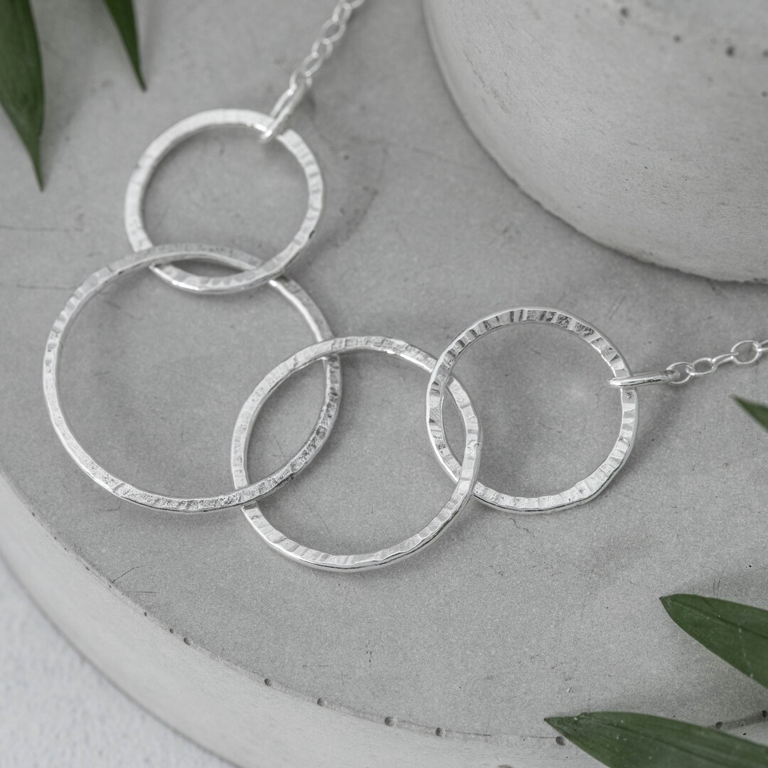 Sterling Silver Interlocking Circle Necklace 4 Silver Circle - Etsy