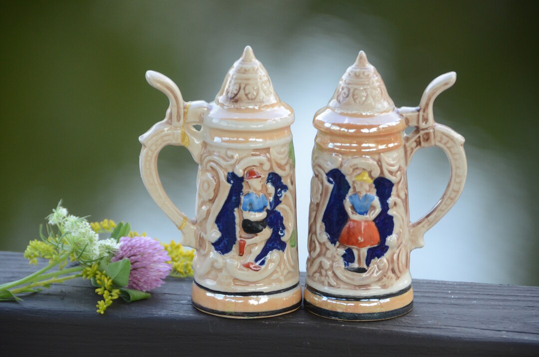 Vintage STEIN SALT & PEPPER Shakers | Porcelain Beer Stein Ceramic Old ...