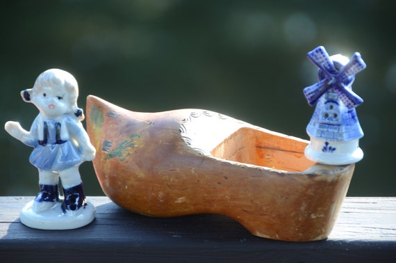 Holland Wooden Clog Shoe Dutch Girl Windmill Made in - Etsy