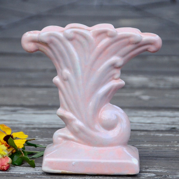 Pink Trumpet Planter - Etsy