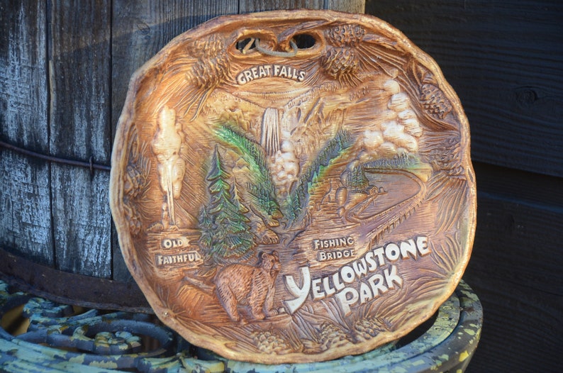 Vintage YELLOWSTONE SOUVENIER Wall Plaque Yellowstone | Etsy