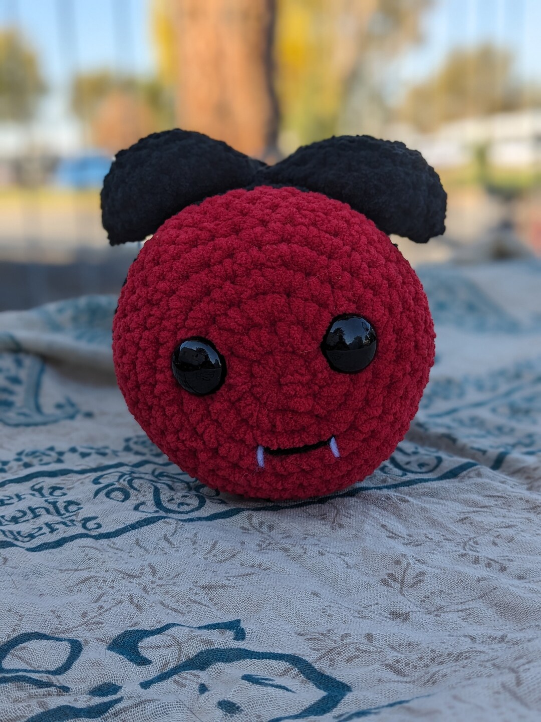 Crochet Jumbo Vampire Bee - Etsy