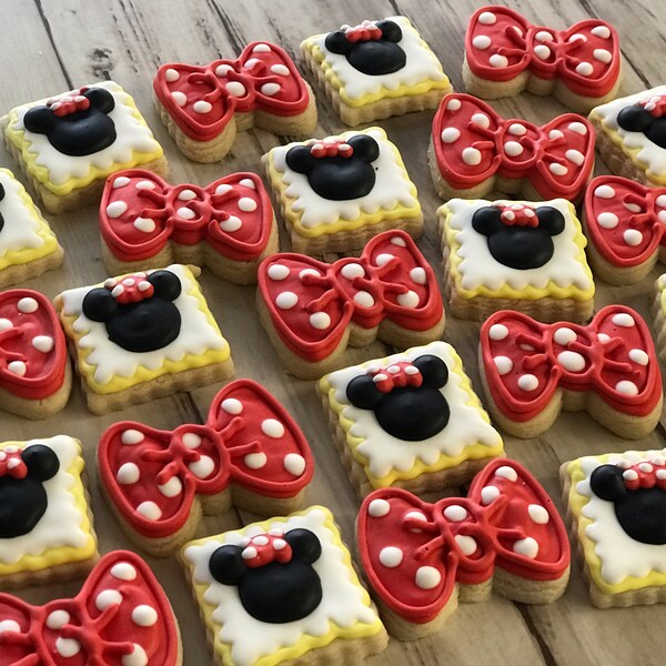 Minnie Mouse Cookie - Etsy