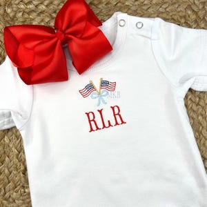 American Flags With Bow Embroidery Design, Crossed Flags, Patriotic ...