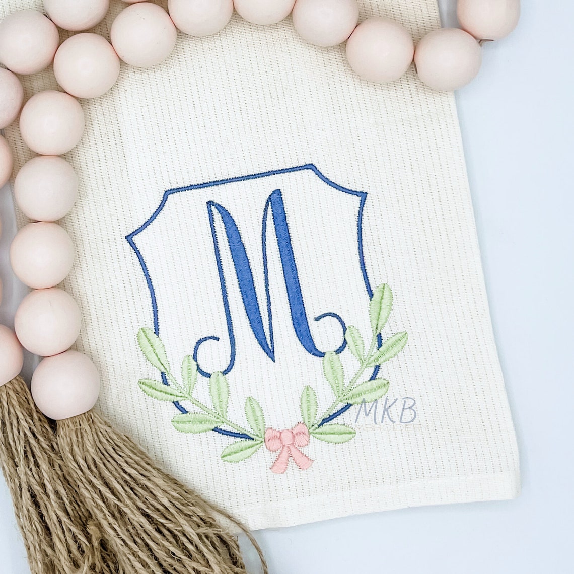 Boxwood Bow Crest, MEDIUM, Leaf Laurel Crest, Greenery Crest Monogram ...